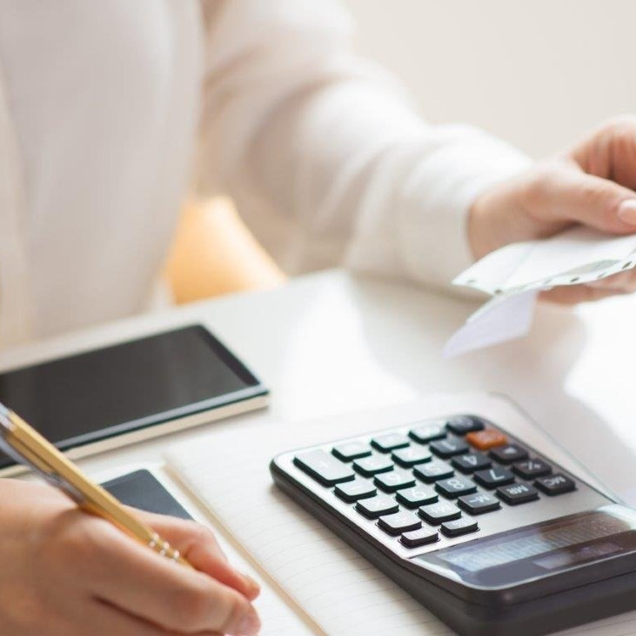 AI-OCR AIScanRobo เปลี่ยนข้อมูลกระดาษสู่ดิจิทัล | ECMS LTD.